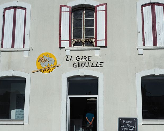 La Gare Grouille - Mairie de Saint-Savinien-sur-Charente (17)